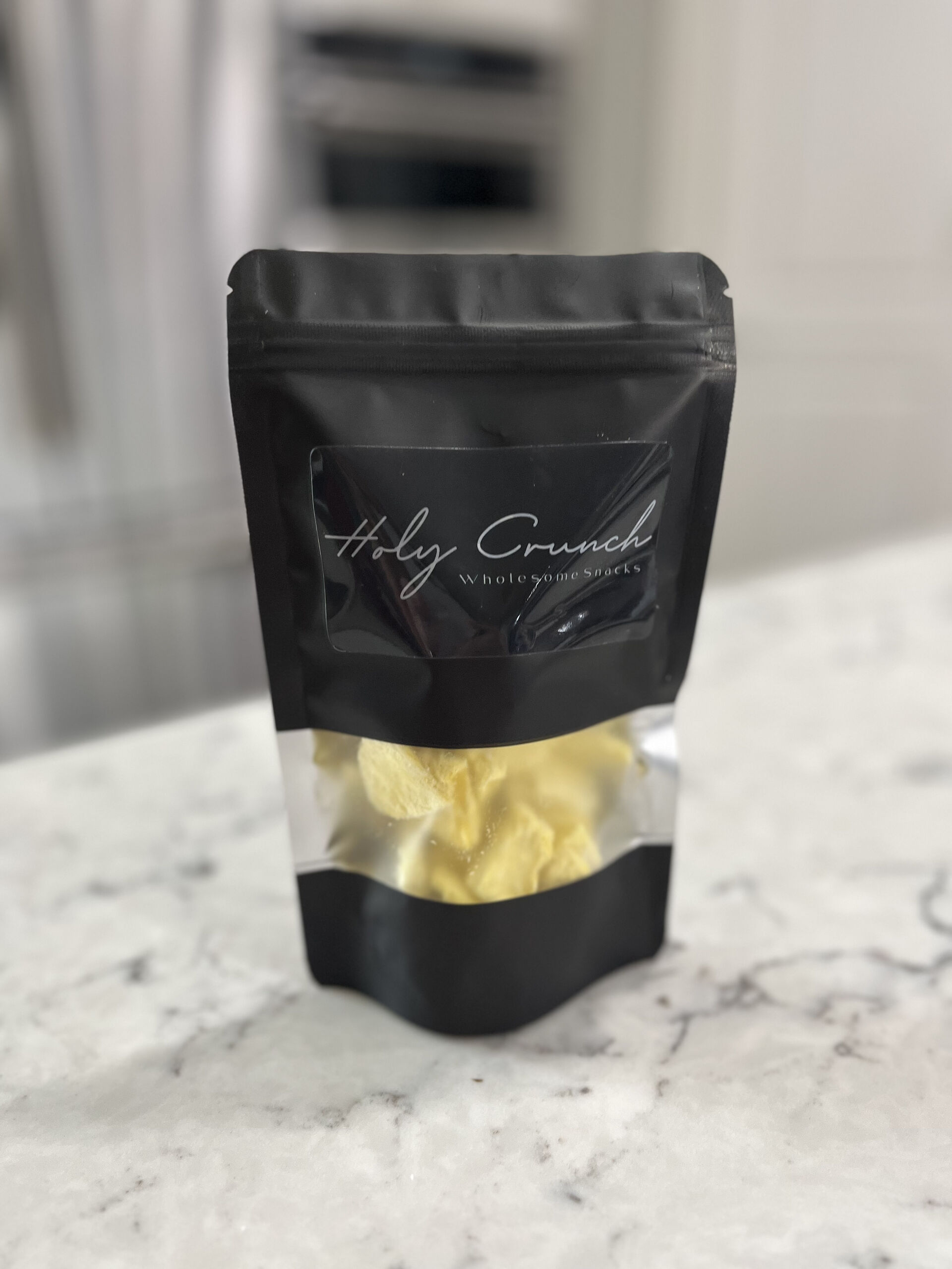 Freeze Dried Pineapple – Holy Crunch